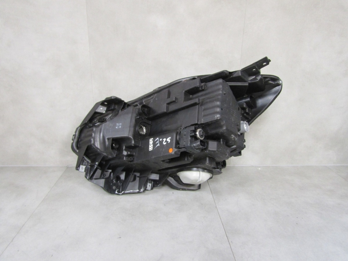 KOPLAMP SUZUKI SWIFT VI MK8 VIII LED RECHTS 19-24 S1941/K2/1F - Bumpers.be